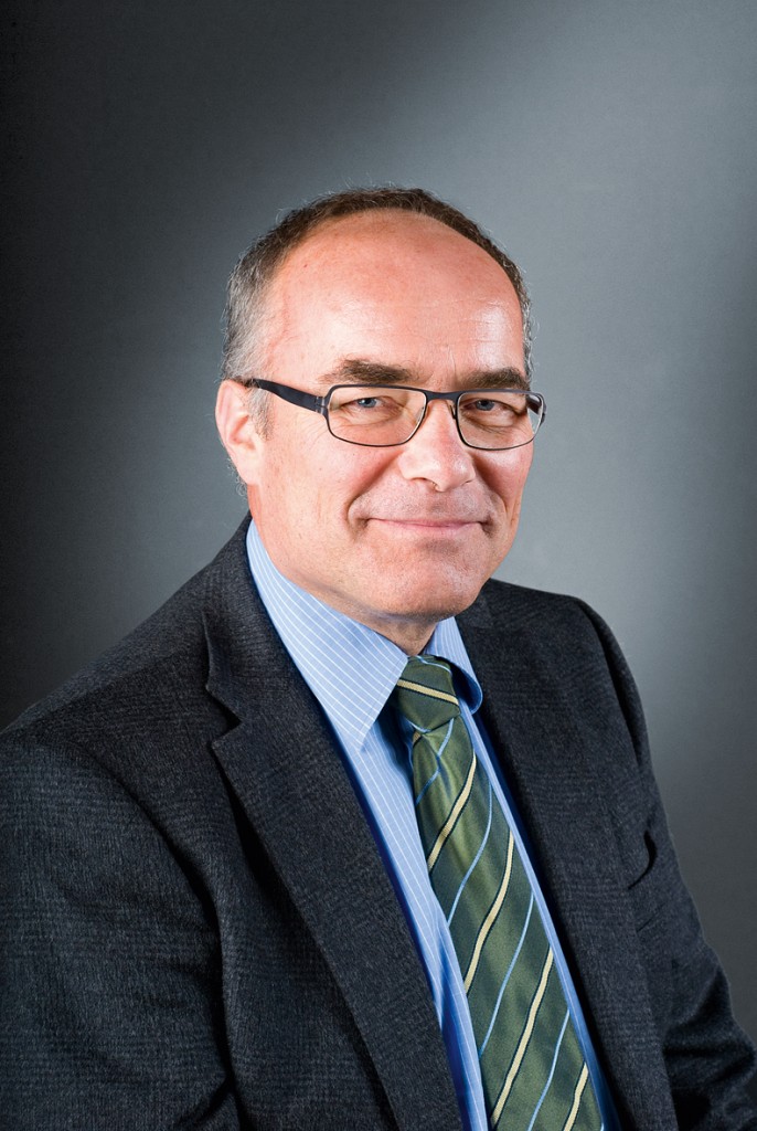 portrait_sitte - MINING REPORT